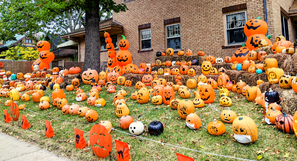 Neighborhood Halloween Displays & Light Shows in Wichita